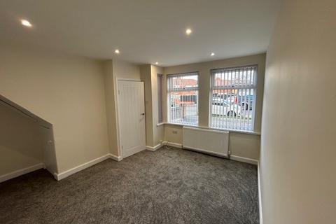 Houses to rent in Hull | OnTheMarket