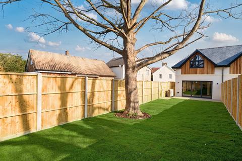 Houses for sale in Shepperton | OnTheMarket
