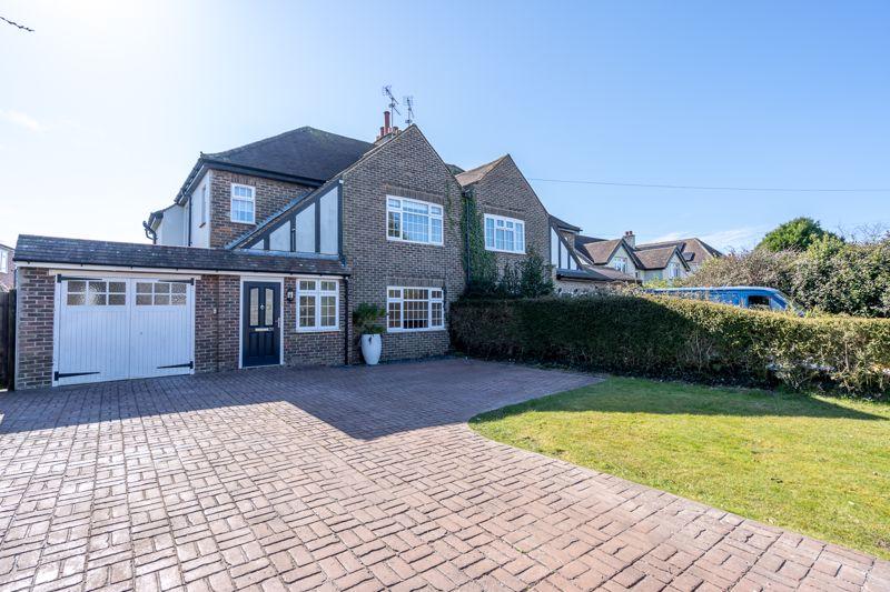 Gossamer Lane, Bognor Regis 4 bed semi-detached house for sale - £535,000
