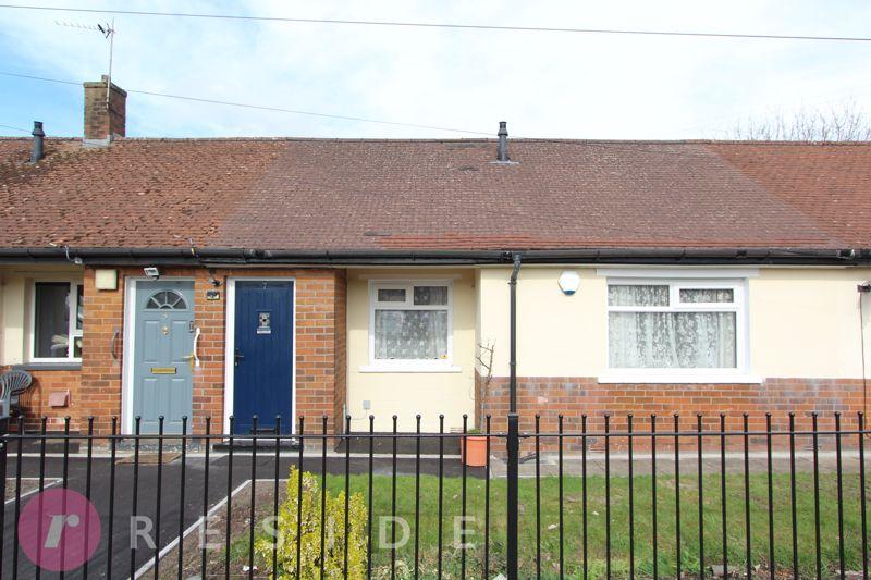 Bideford Road, Rochdale OL11 1 bed bungalow for sale - £115,000