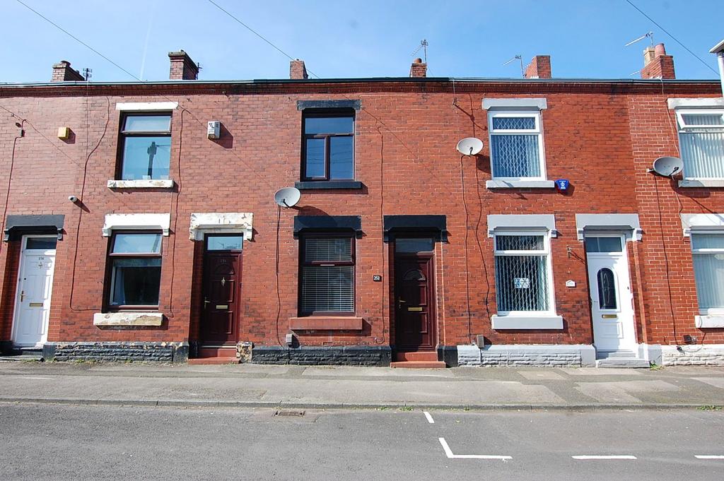 Marlborough Street, Greater... 2 bed terraced house - £900 pcm (£208 pw)