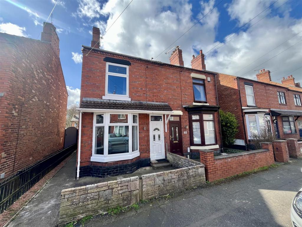 Holland Street, Crewe CW1 3 bed semi-detached house for sale - £140,000
