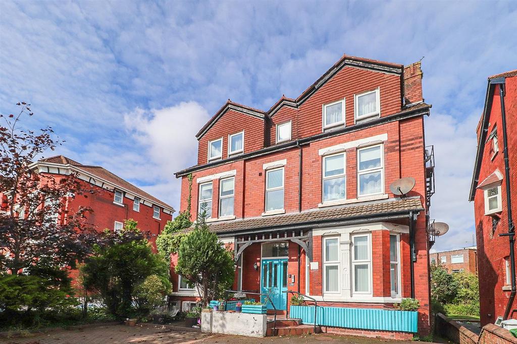 Lathom Road, Southport PR9 2 bed apartment to rent - £1,000 pcm (£231 pw)