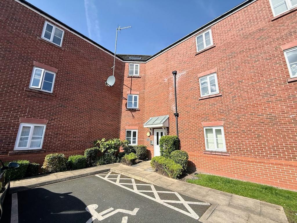 Milton Court, Prescot L34 2 bed flat - £120,000