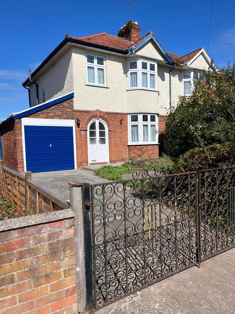 Quantock Road, Bridgwater TA6 3 bed semi-detached house for sale - £325,000