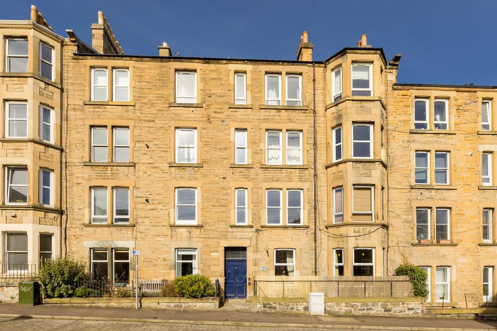 11/4 Merchiston Grove, Edinburgh... 1 bed flat for sale - £220,000