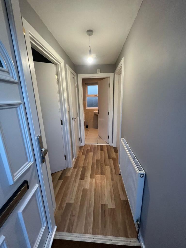 81 Dumfries Street, Luton LU1 1 bed apartment - £825 pcm (£190 pw)