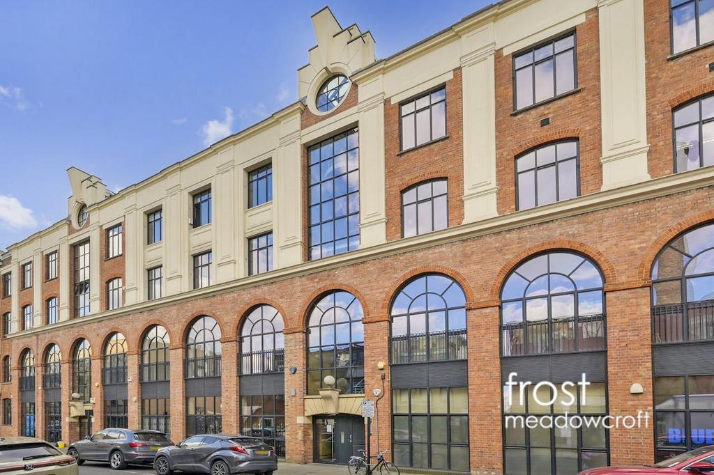 Acton W3 Office for sale - £1,000,000