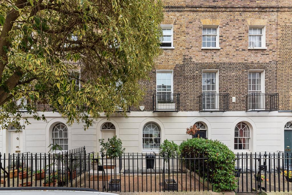 Ranelagh Grove, Belgravia, London, SW1W 3 bed townhouse - £8,667 pcm (£ ...