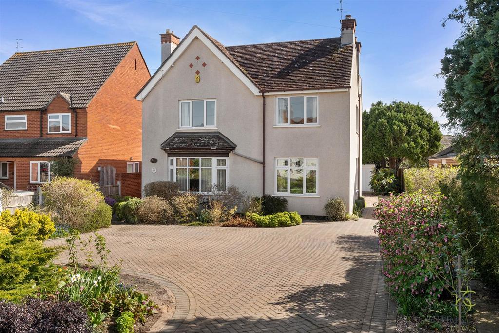 Cheltenham Road, Evesham WR11 4 bed detached house for sale - £500,000