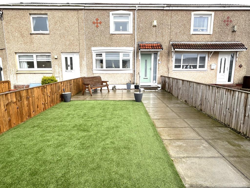 St. Andrews Path, Larkhall ML9 2 bed terraced house - £119,000