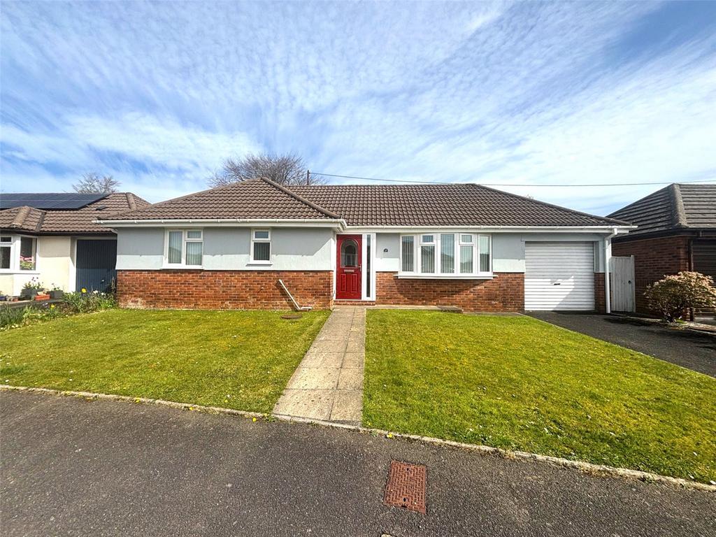 Beeching Close, Halwill Junction... 2 bed bungalow - £345,000