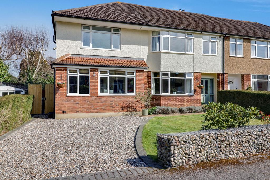 Bridle Road, Claygate, KT10 5 bed semi-detached house for sale - £1,095,000