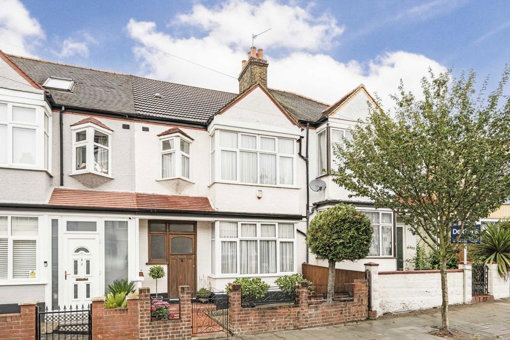 Fishponds Road, London SW17 3 bed house for sale - £850,000