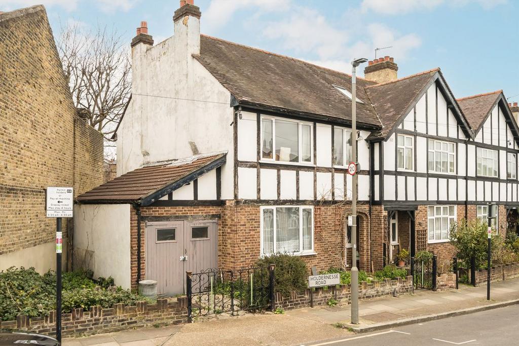Holdernesse Road, London SW17 4 bed house for sale - £950,000