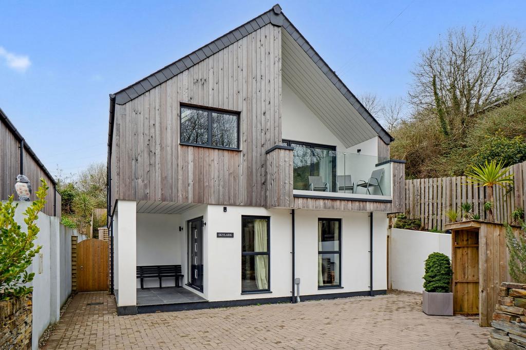 Trewarmett, Tintagel PL34 4 bed detached house for sale - £595,000