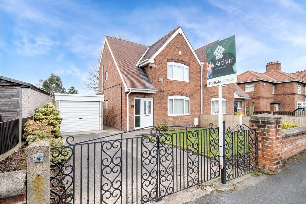 Galway Road, Bircotes, DN11 2 bed semi-detached house - £130,000