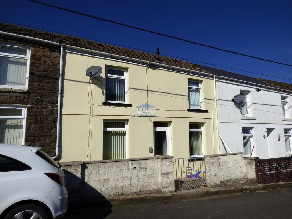 Court Colman Street, Nantymoel... 2 bed terraced house for sale - £75,000