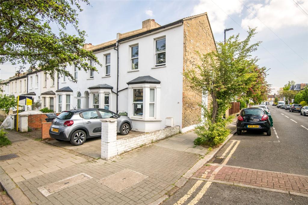 Cambria Road, London, SE5 4 bed end of terrace house for sale - £1,050,000