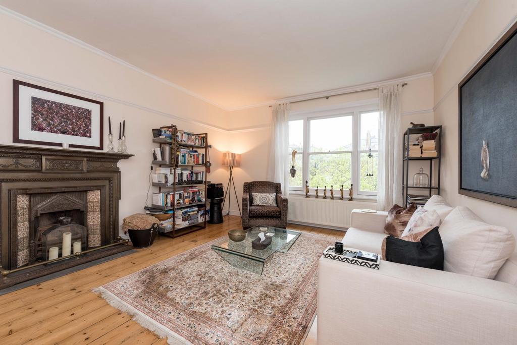 Belsize Square, London, NW3 2 bed apartment for sale - £875,000