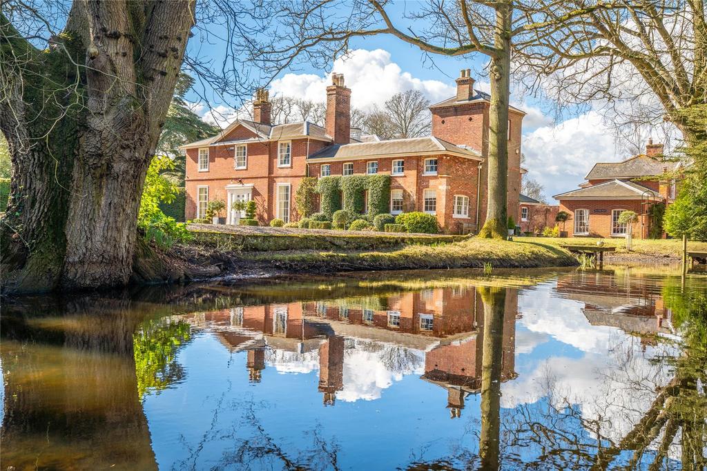 Knodishall, Saxmundham, Suffolk, IP17 7 bed detached house - £3,500,000