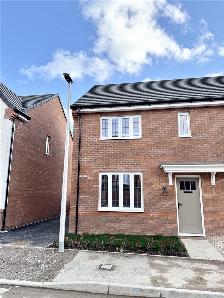 Gadwall Place, Filham, Ivybridge 2 bed semi-detached house - £1,150 pcm ...