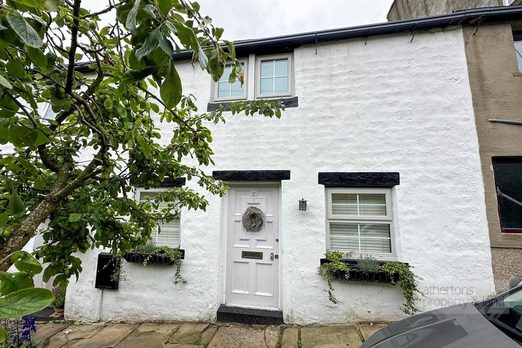 Wilkinson Street, Higham, Burnley 3 bed house - £895 pcm (£207 pw)