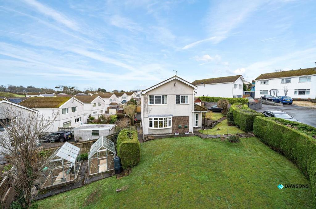 Pennard Drive, Southgate, Swansea 4 bed detached house - £450,000