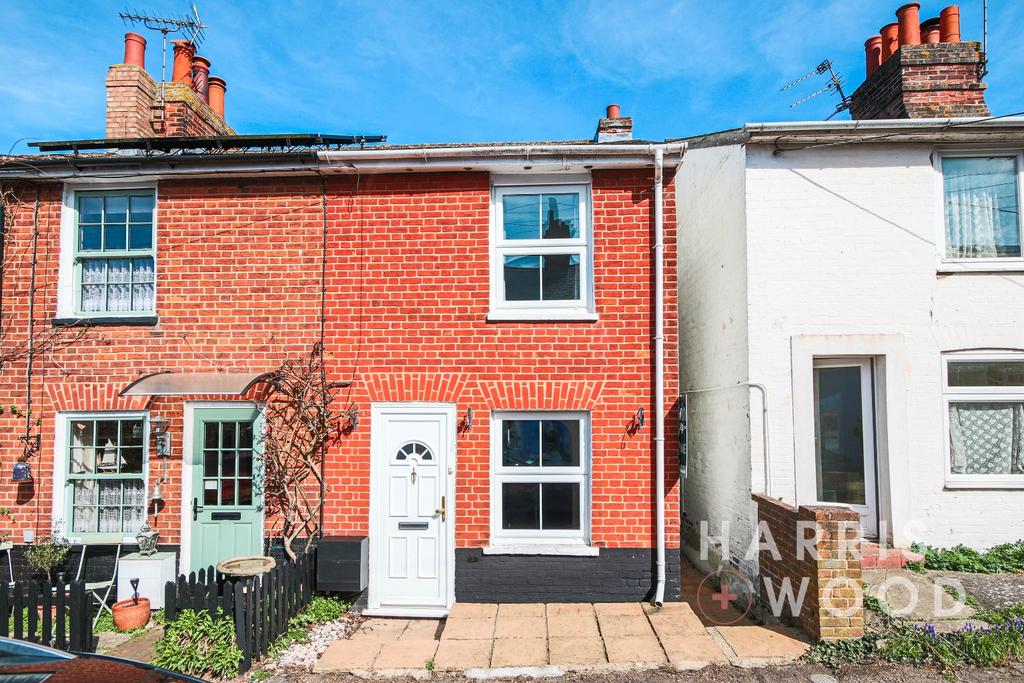 West Street, Rowhedge, Colchester... 2 bed end of terrace house - £240,000