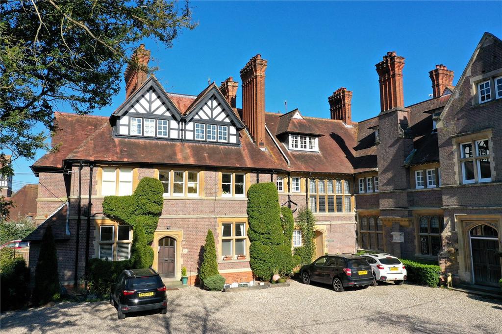 Maidenhatch, Pangbourne, Reading... 2 bed apartment for sale - £315,000