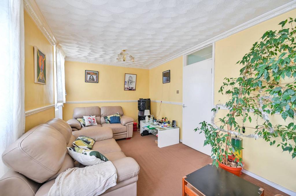 Stockwell Park Road, Brixton, London... 3 bed maisonette for sale - £ ...