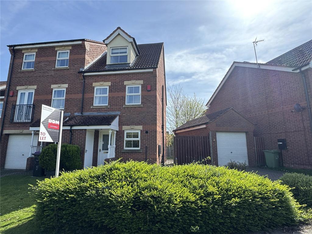 The Spinney, Riplingham Fields... 3 bed link detached house - £770 pcm ...