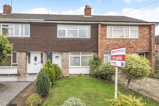 Hurstingstone, PE27 3 bed semi-detached house to rent - £1,750 pcm (£ ...