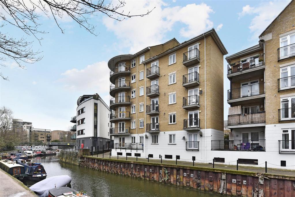 Island Row, Limehouse, E14 2 bed apartment - £475,000
