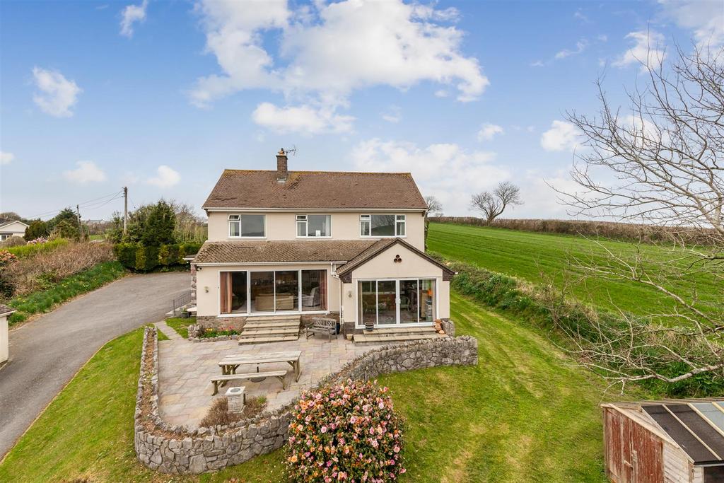 Station Road, Loddiswell, Kingsbridge 4 bed detached house - £650,000