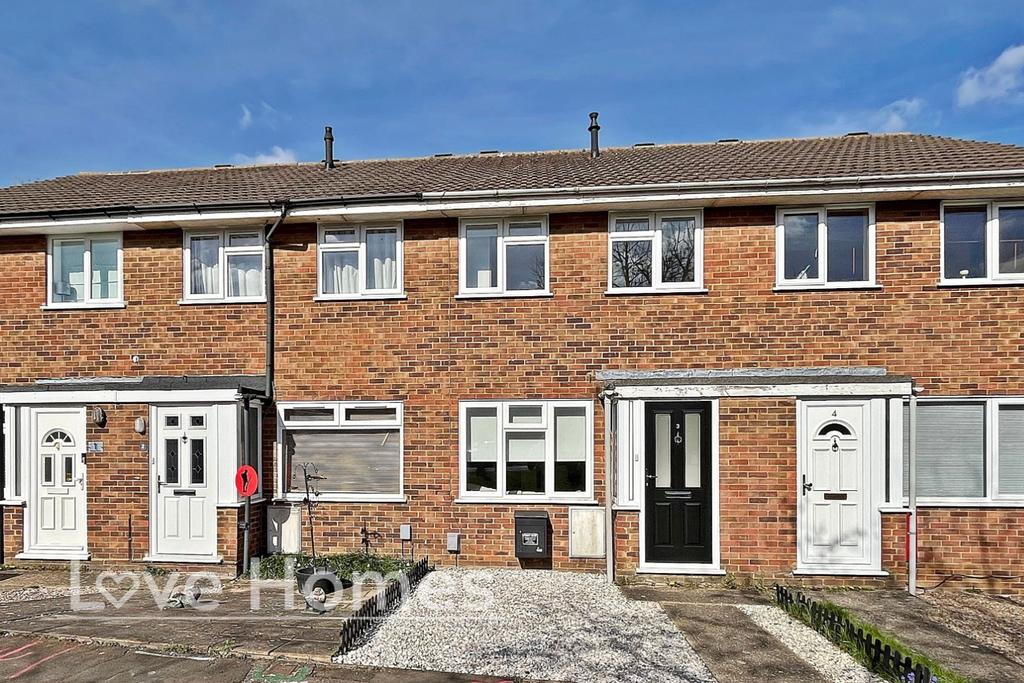 Primrose Close, Flitwick 2 bed terraced house for sale - £275,000