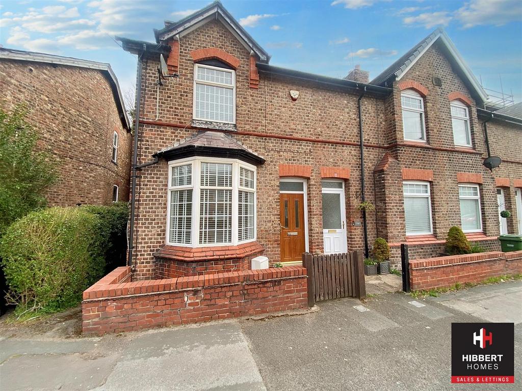 Hale Road, Altrincham WA15 3 bed house to rent - £1,600 pcm (£369 pw)
