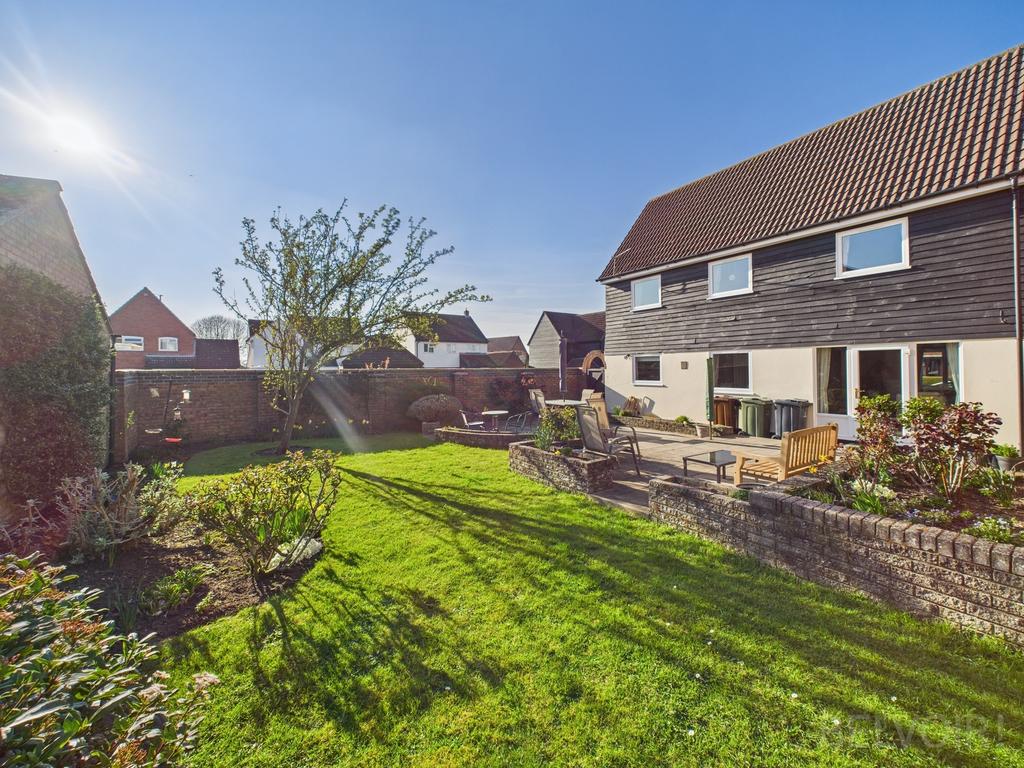 Wick Farm Close, Watton, IP25 3 bed detached house for sale - £299,995