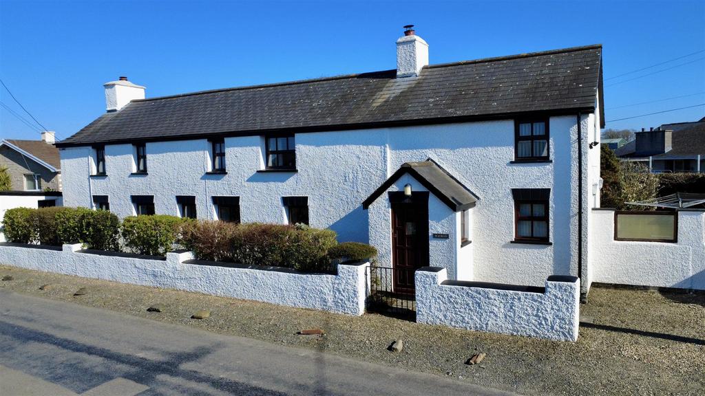 Ffosyffin, Aberaeron 5 bed detached house for sale - £495,000