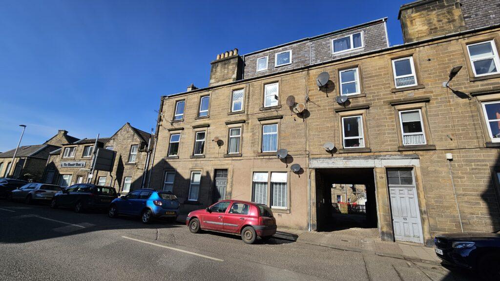 11/4 Bourtree Place, Hawick TD9 9HL 2 bed flat for sale - £50,000