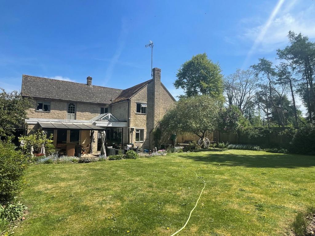 Buckland Road, Buckland, Oxfordshire... 4 bed detached house for sale ...