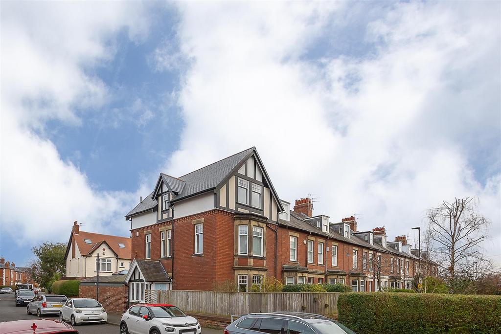 Stoneyhurst Road, South Gosforth... 4 bed end of terrace house for sale ...