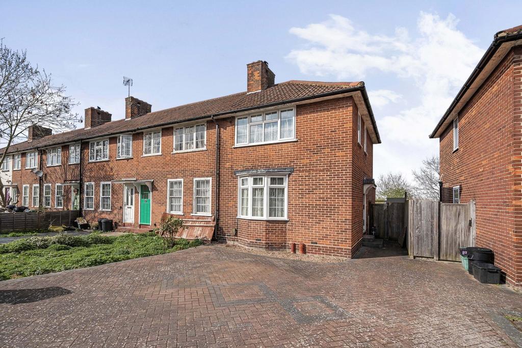 Dunkery Road, London 3 bed end of terrace house for sale - £400,000