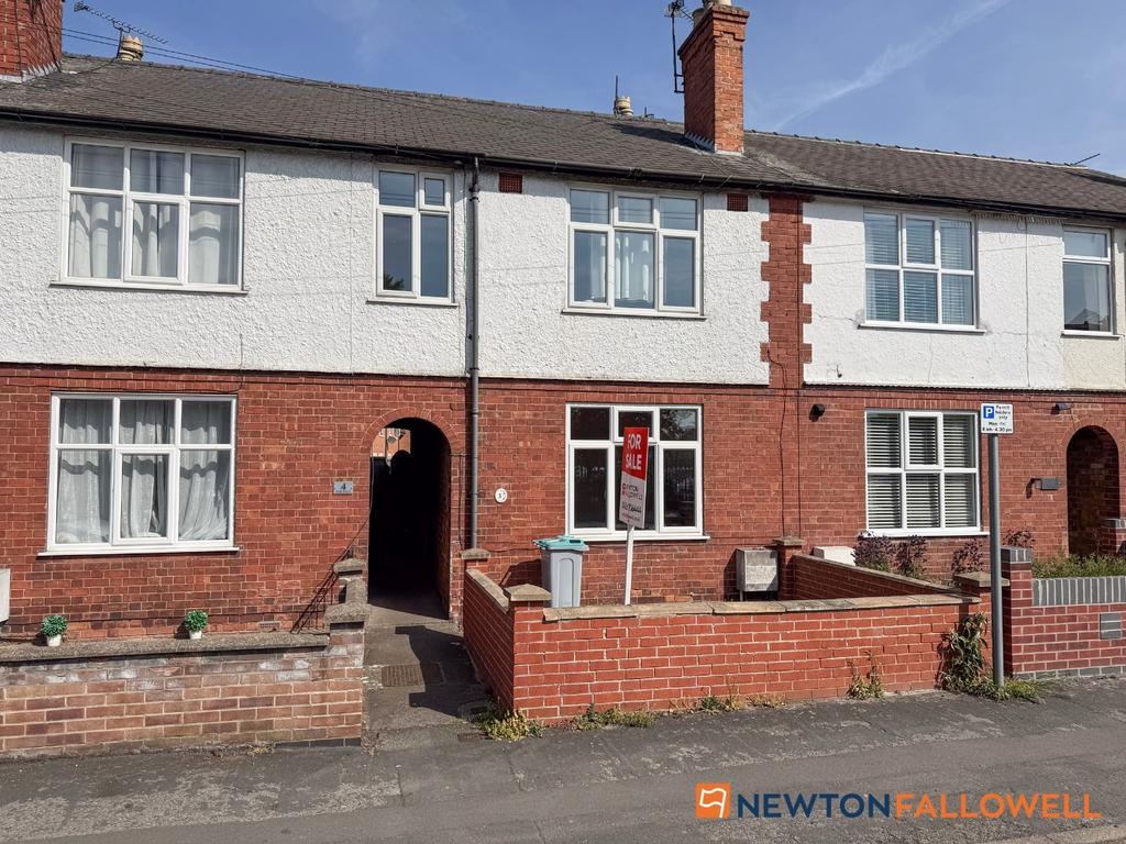 Earp Avenue, Newark NG24 3 bed terraced house - £150,000