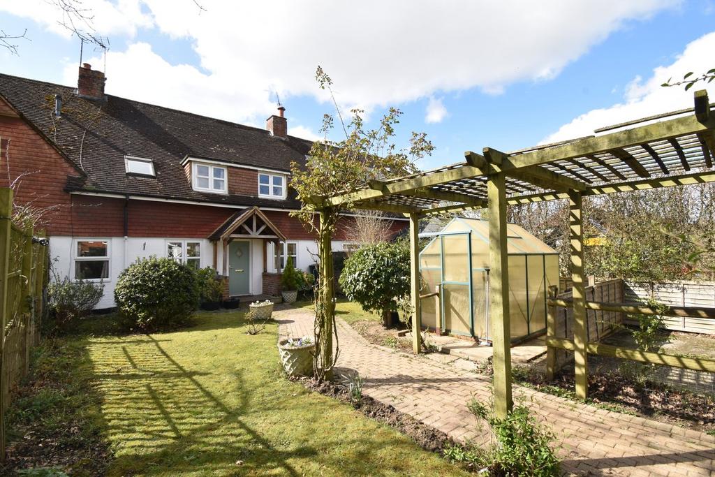 Forge Lane, Headcorn, Ashford, TN27 3 bed terraced house for sale - £ ...