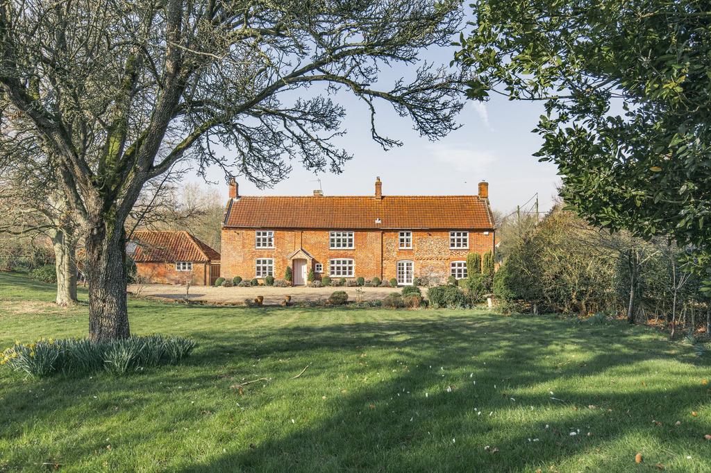 Little Barningham 4 bed detached house for sale - £1,495,000