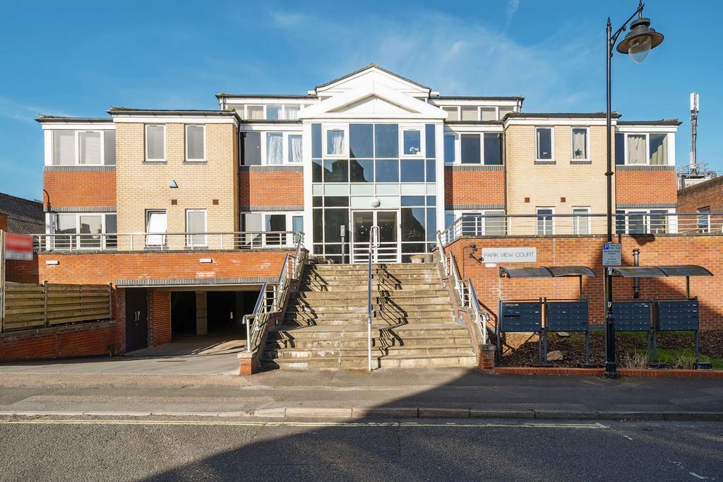 Victoria Street, Basingstoke, RG21 3FJ 1 bed flat for sale - £160,000