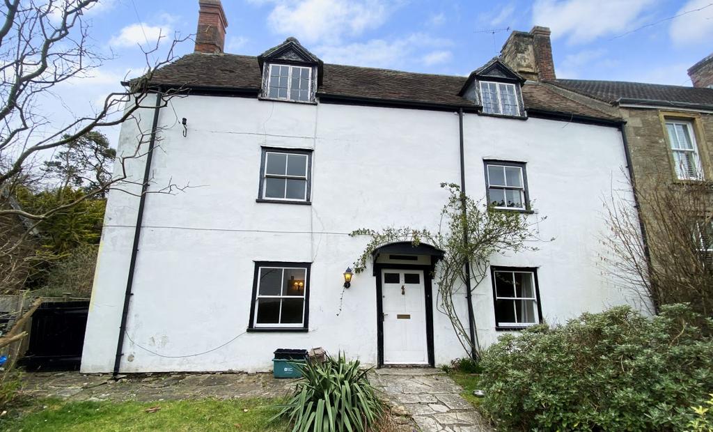 Jewels House, North Street... 5 bed semi-detached house - £300,000