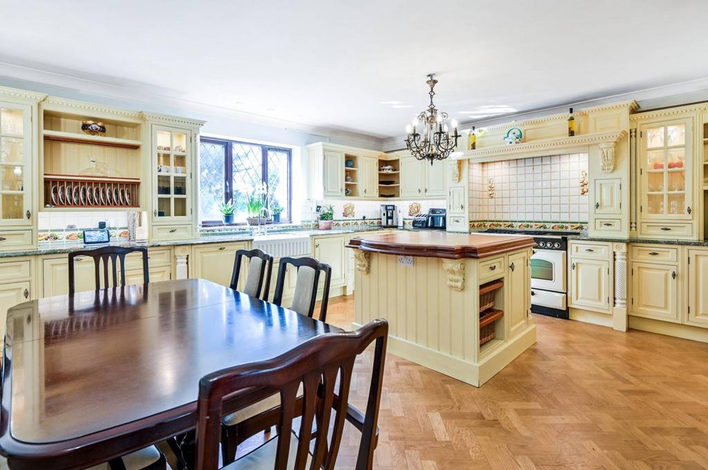 Elm Hill, Normandy, Guildford, GU3 5 bed house for sale - £1,399,999