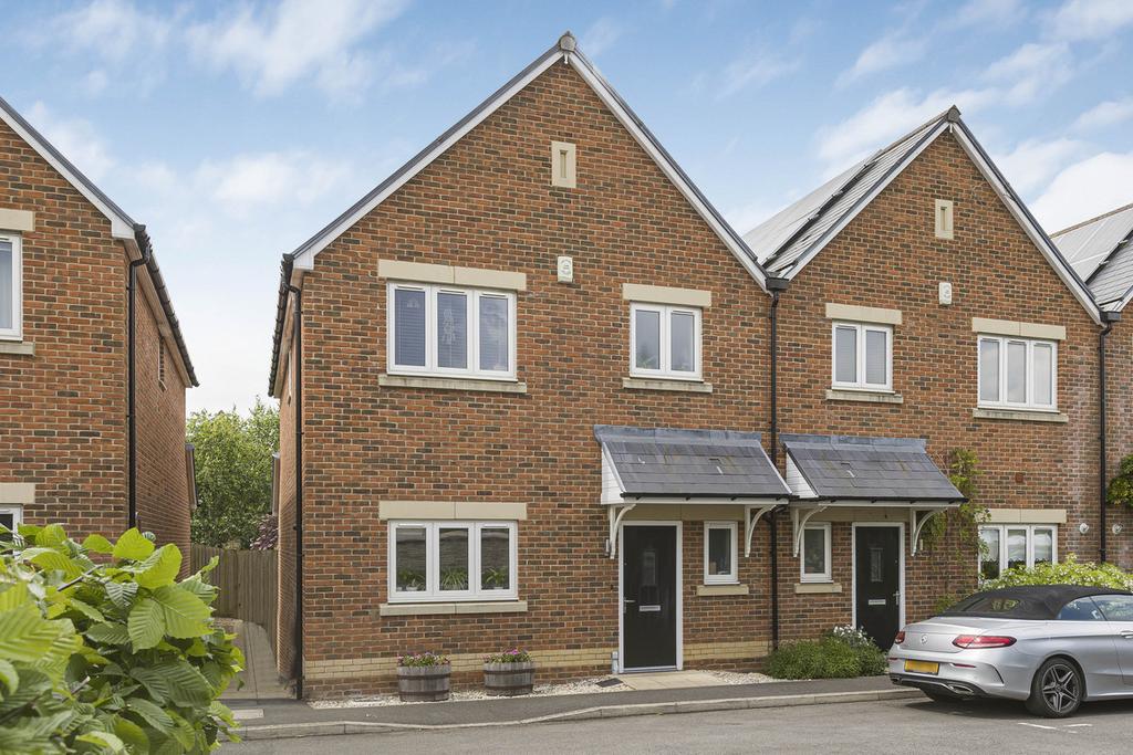 The Willows, Headington, OX3 3 bed semi-detached house for sale - £675,000